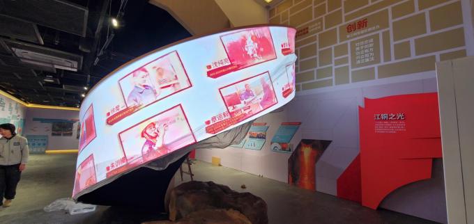 Full Color Advertising P2.5mm Curved Round Modular Led Panel